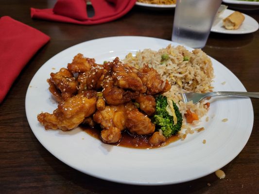 NEW RED BOWL ASIAN BISTRO - Updated June 2025 - 132 Photos & 107 ...