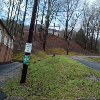 BENHAM SCHOOL HOUSE INN - Updated December 2025 - 51 Photos & 19 ...