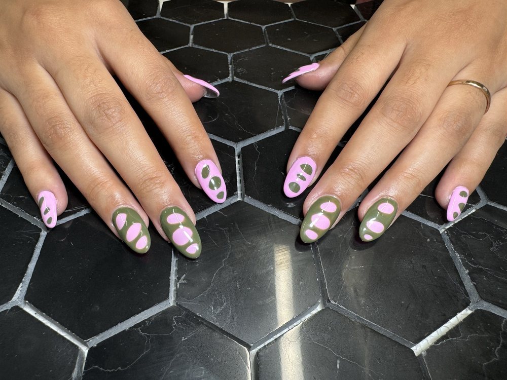 THE NAIL ROOM - Updated January 2025 - 14 Photos - 1629 Pollasky Ave ...