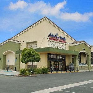 BEST WEI CHINESE MARKET - 108 Photos & 21 Reviews - 27452 Jefferson Ave ...