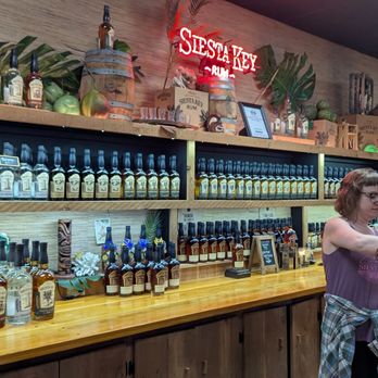 SIESTA KEY RUM - Updated January 2026 - 275 Photos & 95 Reviews - 2212 ...