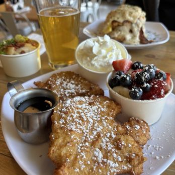 ATOMIC BISCUIT - Updated September 2025 - 109 Photos & 70 Reviews - 401 ...