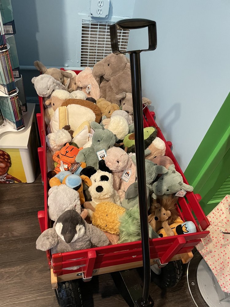 POSMAN BOOKS - Updated September 2024 - 24 Photos & 21 Reviews - 127 ...