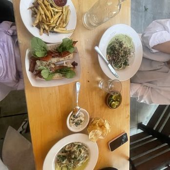 MAGPIE CAFE - Updated December 2024 - 1324 Photos & 687 Reviews - 1601 ...