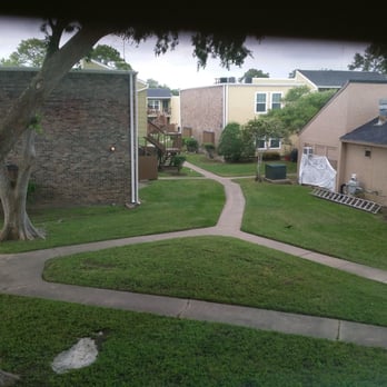 SHADOW BAY APARTMENTS - Updated October 2025 - 18 Photos - 1700 Baywood ...