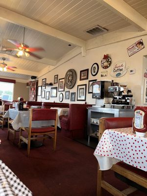 RED HILL COFFEE SHOP - Updated December 2025 - 288 Photos & 435 Reviews ...