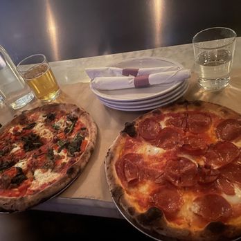 PARLOR PIZZA BAR - Updated October 2025 - 1287 Photos & 1401 Reviews ...