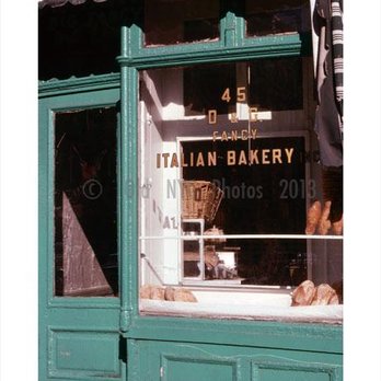 CAPUTO’S BAKE SHOP - 101 Photos & 142 Reviews - 329 Court St, Brooklyn ...
