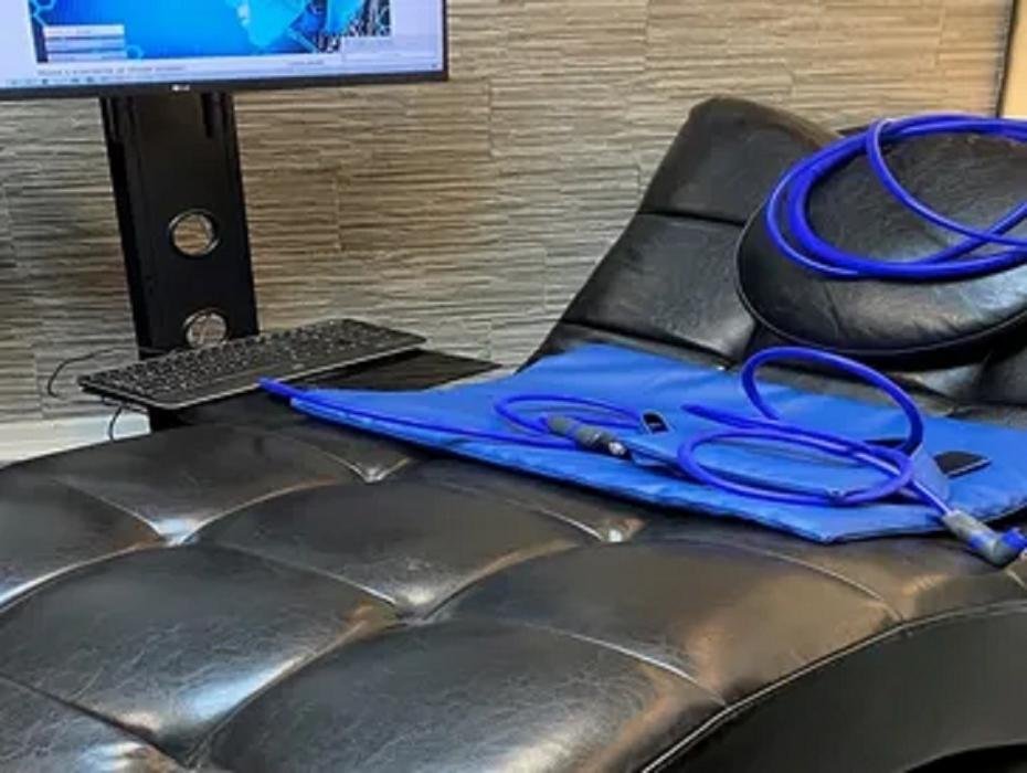 NATURE WAVE CLINIC - Updated May 2026 - 938 Howe Street, Vancouver ...