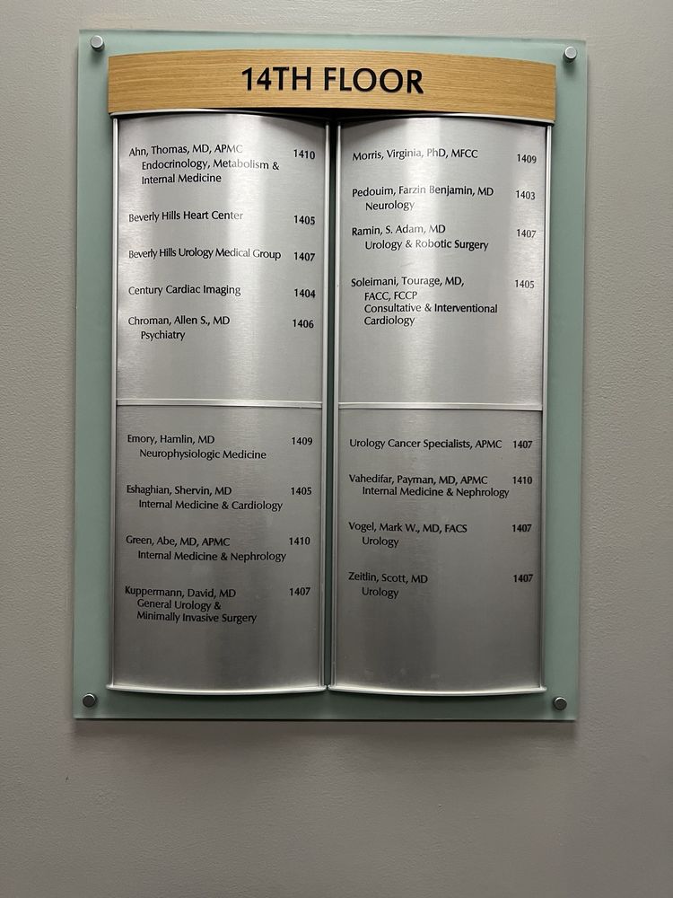 SHAHROOZ ESHAGHIAN, MD - Updated December 2025 - 34 Reviews - 2080 ...