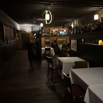 RUSSELL’S RESTAURANT - Updated October 2025 - 477 Photos & 586 Reviews ...