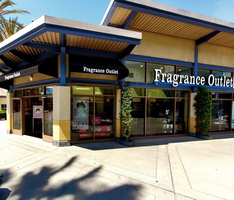 FRAGRANCE OUTLET - 24 Reviews - Outlet Stores - 20 City Blvd W, Orange ...