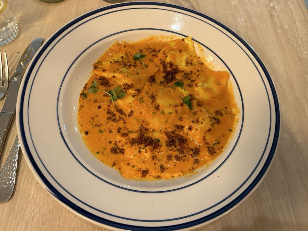 TRATTORIA AMALFI - Updated September 2024 - 114 Photos & 83 Reviews ...