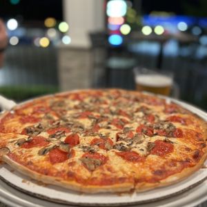 TRIANO’S PIZZA - Updated September 2025 - 44 Photos & 33 Reviews - 704 ...