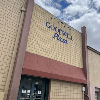 GOODWILL INDUSTRIES OF SAN DIEGO COUNTY - Updated May 2026 - 124 Photos ...