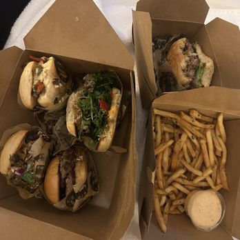 PDX SLIDERS - Updated June 2025 - 568 Photos & 571 Reviews - 3111 SE ...