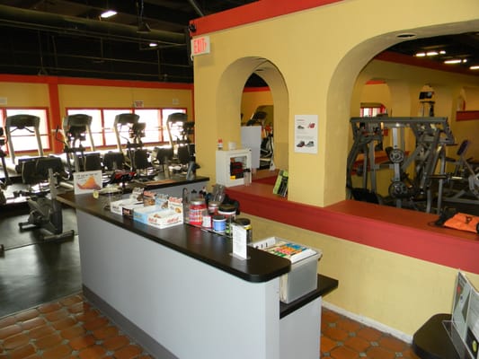MEGAFITNESS GYM - 39 Photos & 26 Reviews - 9676 N Kings Hwy, Myrtle ...