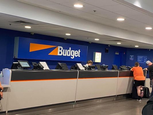 BUDGET RENT A CAR - 181 Photos & 639 Reviews - 1805 E Sky Harbor Cir S ...