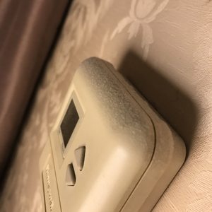 CROWN MOTOR INN - 18 Photos & 22 Reviews - 7401 Queens Blvd, Flushing ...