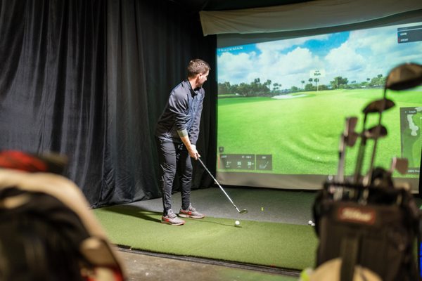 PACIFIC NORTHWEST GOLF CENTERS - 26 Photos & 26 Reviews - 8635 154th ...