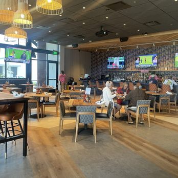 BEACH BOWL - Updated June 2025 - 203 Photos & 129 Reviews - 818 Beach ...