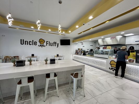 UNCLE FLUFFY - Updated October 2025 - 271 Photos & 252 Reviews - 10237 ...