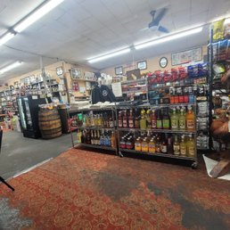 MORRIS’ DELI LIQUOR & CATERING - Updated October 2025 - 105 Photos ...
