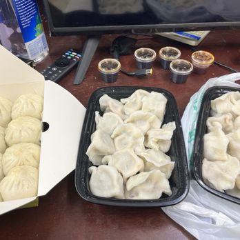 DANACIOUS DUMPLING - Updated July 2024 - 153 Photos & 69 Reviews - 375 ...