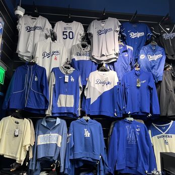 DODGERS CLUBHOUSE - Updated December 2025 - 71 Photos & 12 Reviews ...