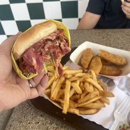 VARSITY BURGER - Updated October 2025 - 536 Photos & 861 Reviews - 600 ...