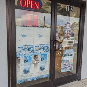 QUE HUONG ORIENTAL MARKET - 10 Reviews - 3312 Capital Blvd, Raleigh ...