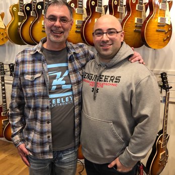 CHICAGO MUSIC EXCHANGE - Updated January 2026 - 224 Photos & 305 ...