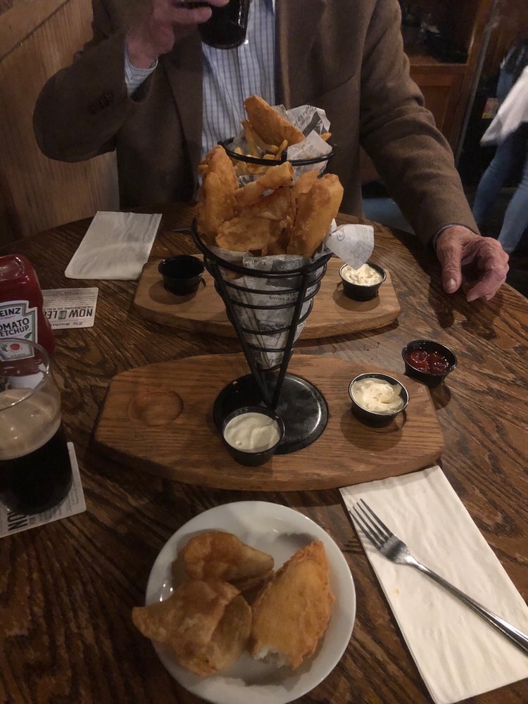 GROGGS TRADITIONAL IRISH PUB - 123 Photos & 127 Reviews - 1225 N Willow ...