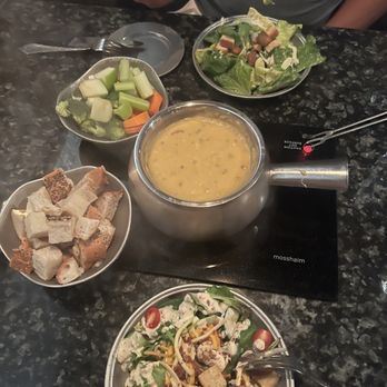 SIMPLY FONDUE - Updated December 2024 - 365 Photos & 290 Reviews - 2108 ...