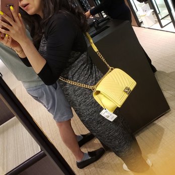CHANEL BOUTIQUE - Updated January 2026 - 133 Photos & 69 Reviews - 2001 ...
