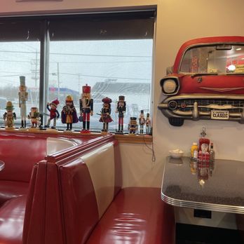 NUTCRACKER FAMILY RESTAURANT - Updated July 2025 - 169 Photos & 212 ...