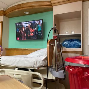 MERCY HOSPITAL - Updated July 2025 - 16 Photos & 106 Reviews - 1000 N ...