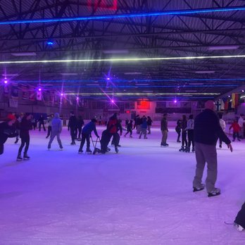 SPRINGFIELD ICE SKATING RINK - Updated September 2025 - 400 W Sproul Rd ...