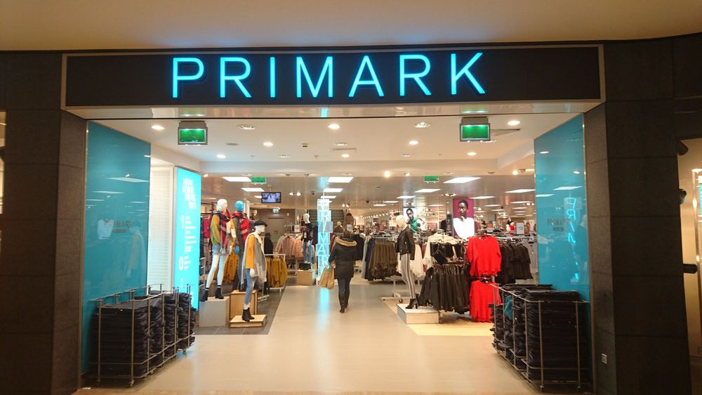 PRIMARK - Hilvertshof 35, Hilversum, Noord-Holland, The Netherlands ...