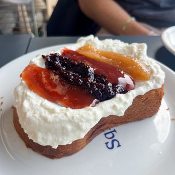 SQIRL - Updated July 2024 - 4254 Photos & 2351 Reviews - 720 N Virgil ...