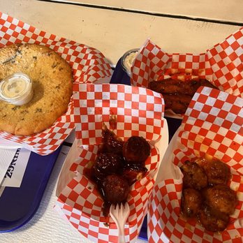 JD’S WINGZ & THINGZ - Updated July 2024 - 468 Photos & 282 Reviews ...