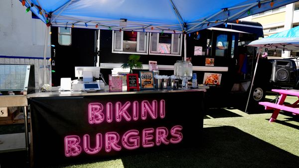 BIKINI BURGER - Updated December 2025 - 27 Photos & 21 Reviews - 140 ...