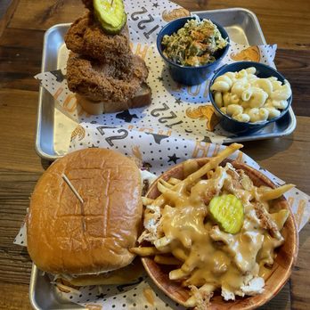 TUMBLE 22 - Updated July 2024 - 312 Photos & 154 Reviews - 1017 Houston ...