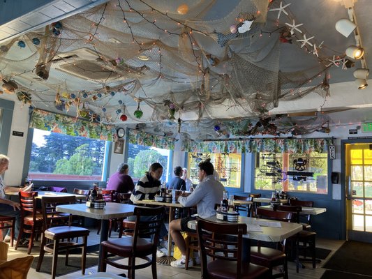 BARBARA’S FISHTRAP - 4227 Photos & 2800 Reviews - Half Moon Bay ...