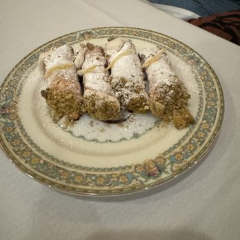 BELLA LUNA - Updated December 2025 - 516 Photos & 635 Reviews - 350 W ...