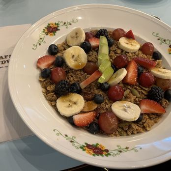 CAFE LANDWER- FRONT - Updated August 2025 - 74 Photos & 35 Reviews - 33 ...