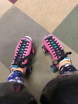 COACHLITE SKATE CENTER - 35 Photos & 61 Reviews - 1291 W Bryn Mawr Ave ...