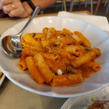 CAFÉ ZUZU - Updated January 2026 - 113 Photos & 35 Reviews - 555 Dundas ...