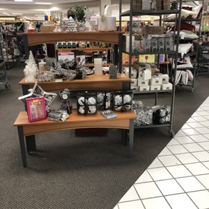 TARGET - Updated August 2025 - 18 Photos & 26 Reviews - 15901 Ford Rd ...