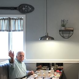 RAPTIS FAMILY RESTAURANT - Updated July 2025 - 26 Photos & 40 Reviews ...